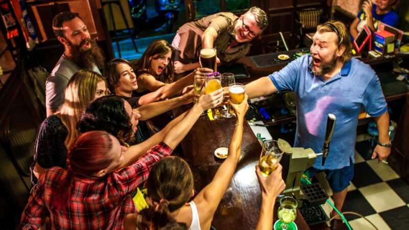 O que é soft opening? Como chamar atenção do seu público (Guia)